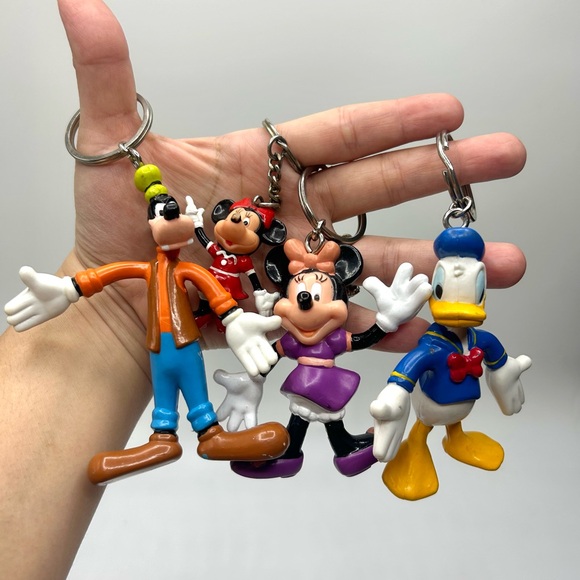 Disney | Other | Vintage 993 Disney Flexible Keychain Bundle Goofy ...